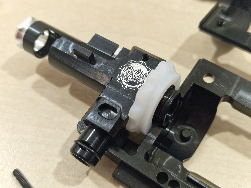 Купить RETRO ARMS 5792 CNC Split Gearbox V2 with int, Hop Up Chamber ...