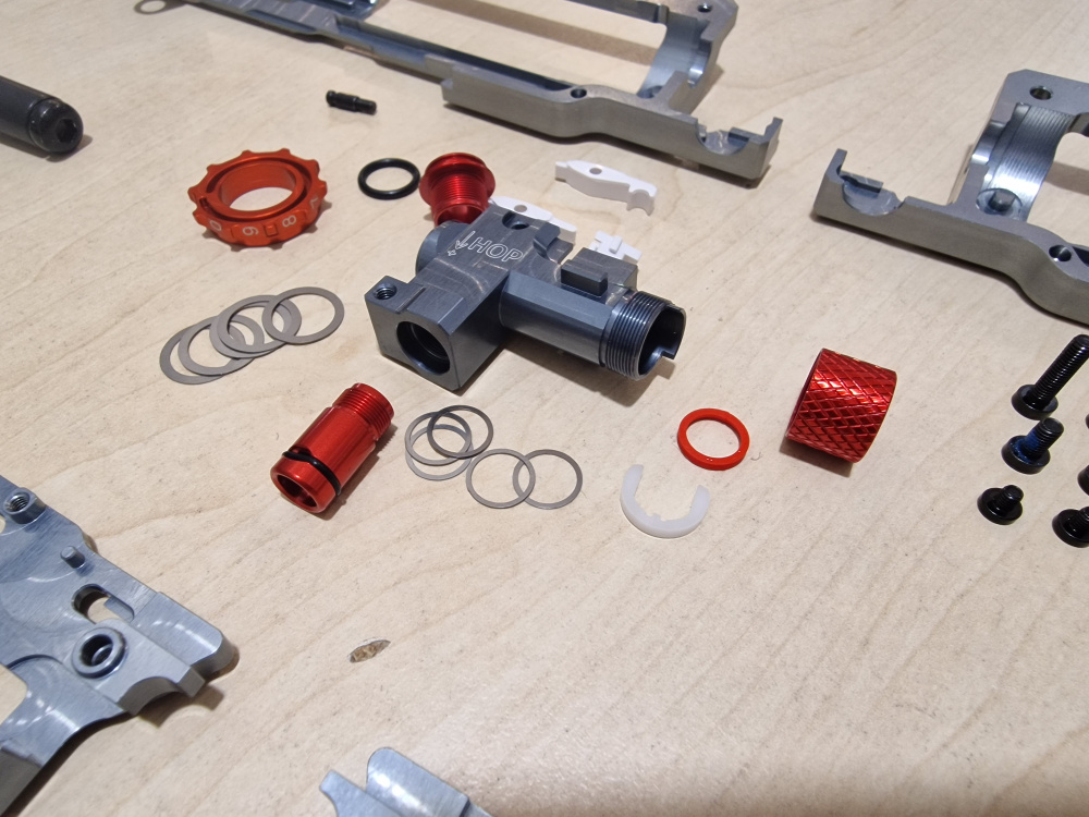 Купить RETRO ARMS 20092 CNC Split Gearbox V2 with int. Hop Up Chamber ...